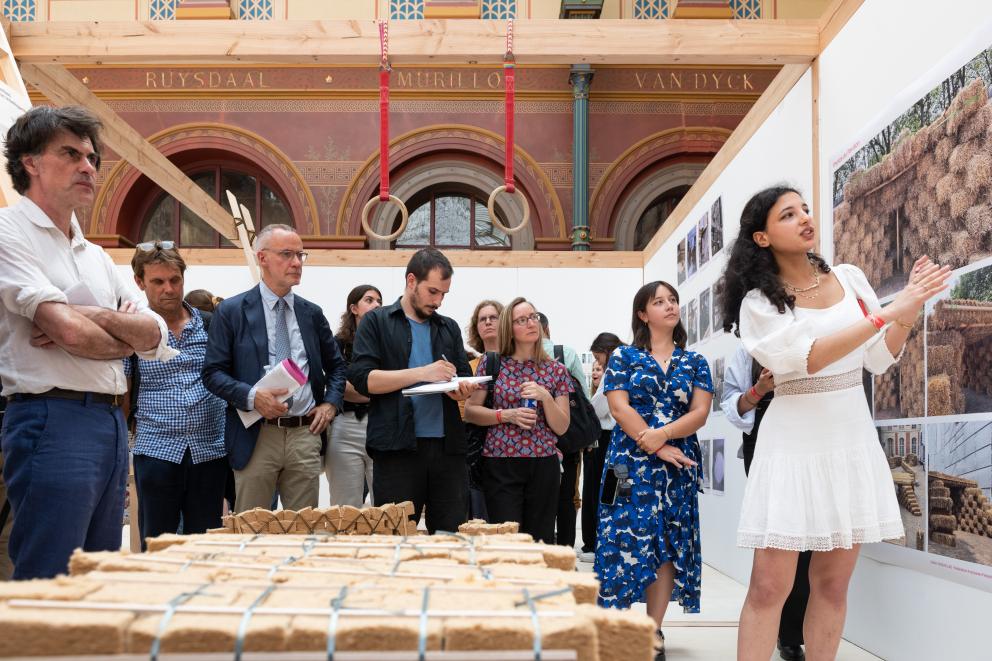 Exposition Archi-Folies Paris 2024 | ÉNSA Versailles